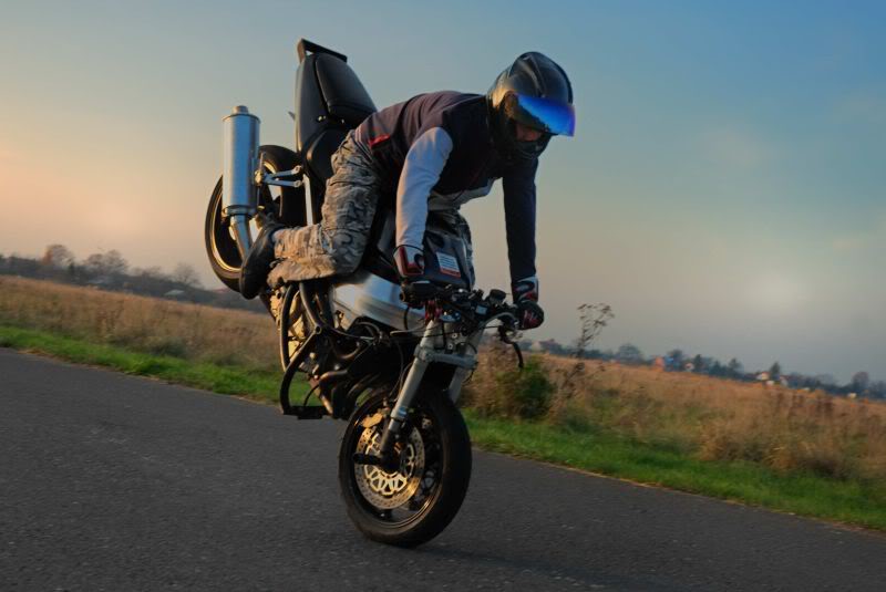 best stoppie pic 09 - Page 3 - Stunt Bike Forum